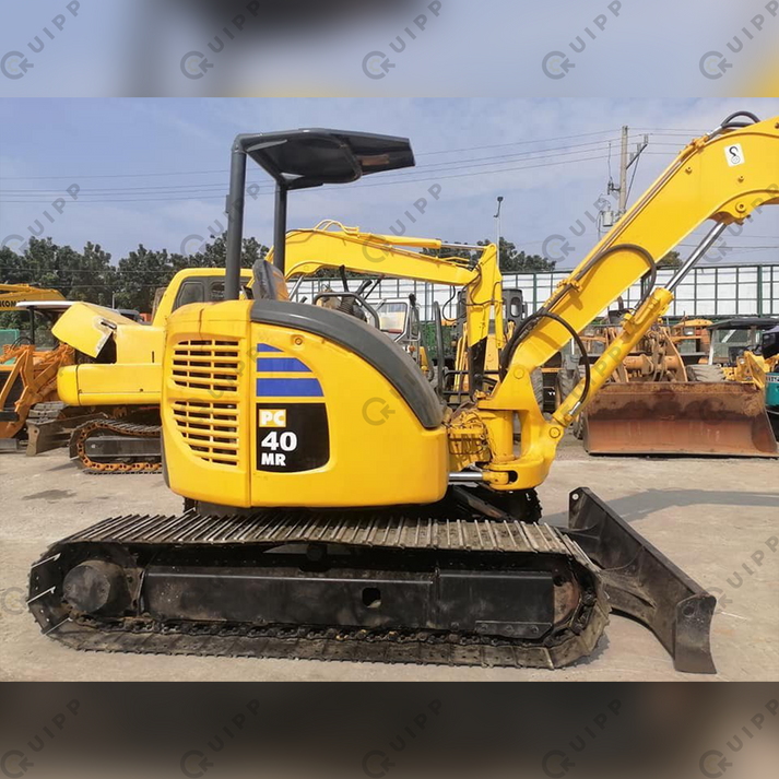 Komatsu PC40MR Excavator TEX0523-0040-4 – quippused